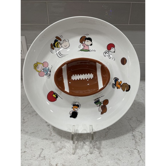 Peanuts Football Snoopy | Dining | Football Chip Dip Snoopy Charlie ...